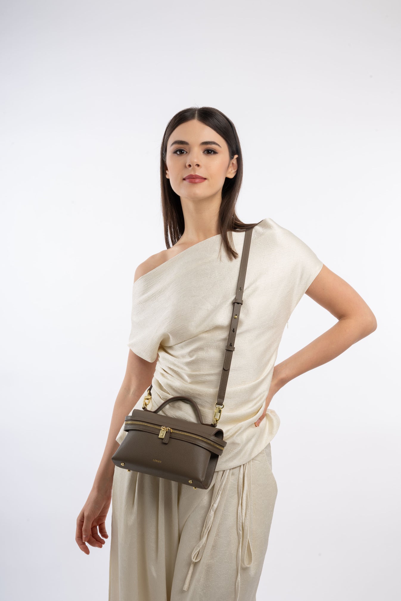Mini Leri – LOMAFE